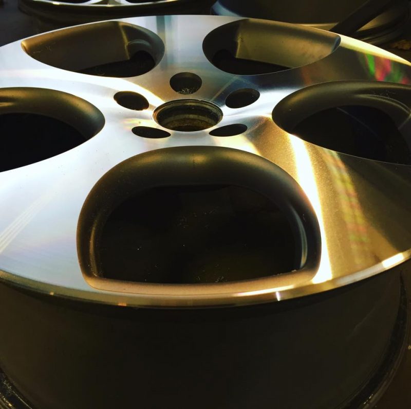 How to Clean your Diamond Cut Alloys | Automedics